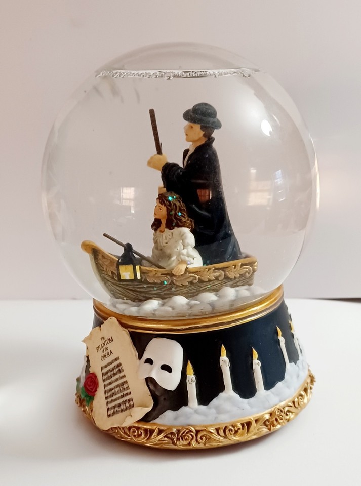 Phantom of the Opera Snow Globe San Francisco Music Box 1986 Music of ...