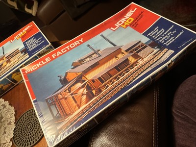 HO Scale 5-4551 Lionel Pickle Factory KIT Factory Sealed NIB | eBay