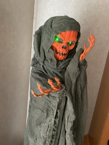 Huntington Home Halloween Dropping Reaper Pumpkin Rare Prop Works Great ...