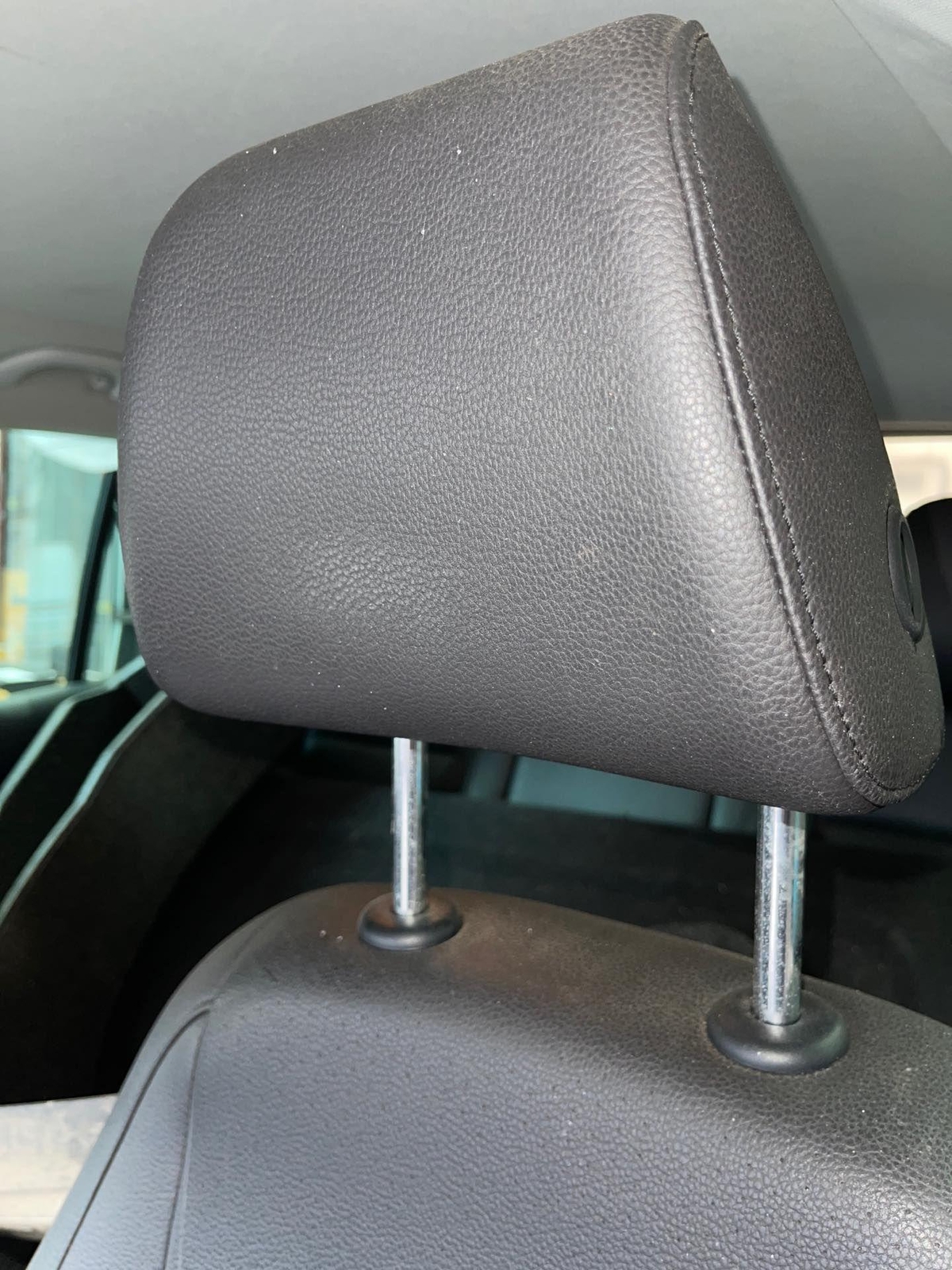 14 VW TIGUAN Headrest Left | eBay
