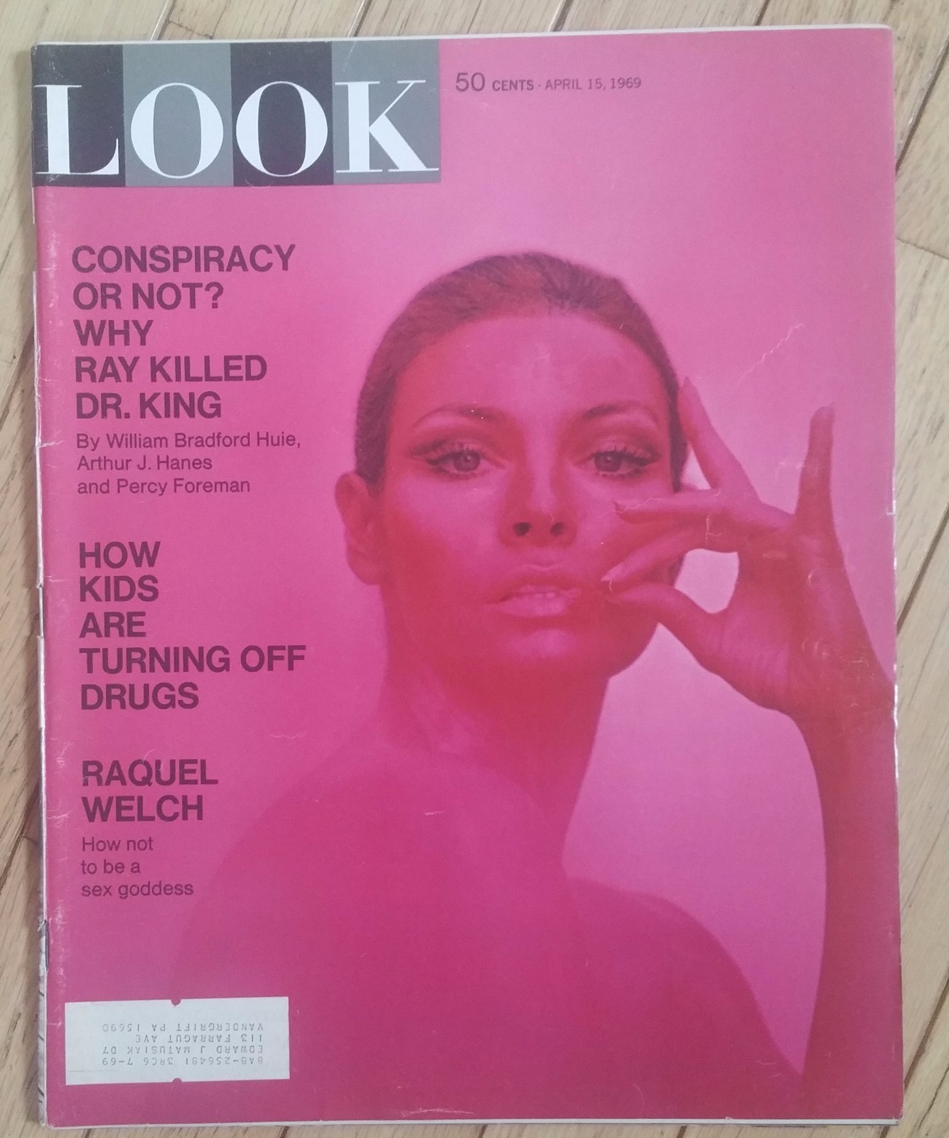 LOOK MAGAZINE APRIL 15 1969 RAY KILLED DR KING KIDS TURNING DRUGS ...