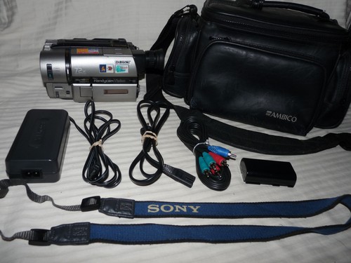 Sony CCD-TRV65 Stereo HI8 HI 8 8mm Video8 Camcorder VCR Player Video ...
