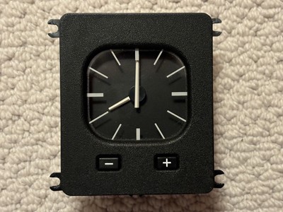 BMW e28 Analog Dash Clock in Excellent condition with Bracket and ...