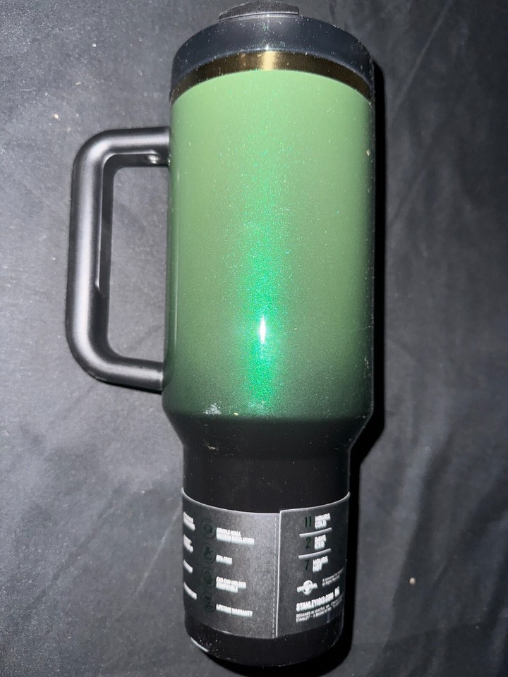 STANLEY x WICKED EXCLUSIVE ELPHABA QUENCHER H2.0 FLOWSTATE™ TUMBLER 40 ...