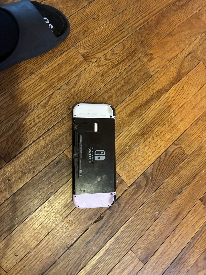 Nintendo Switch, Some Scratches On Screen But Still Works Preferctly ...