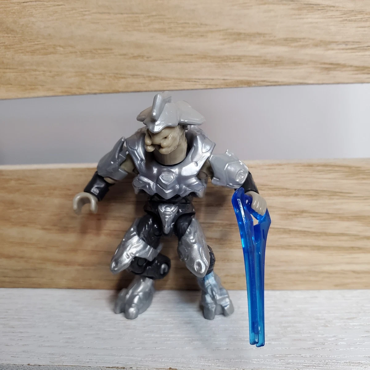 Halo 4 Covenant Elite Commander