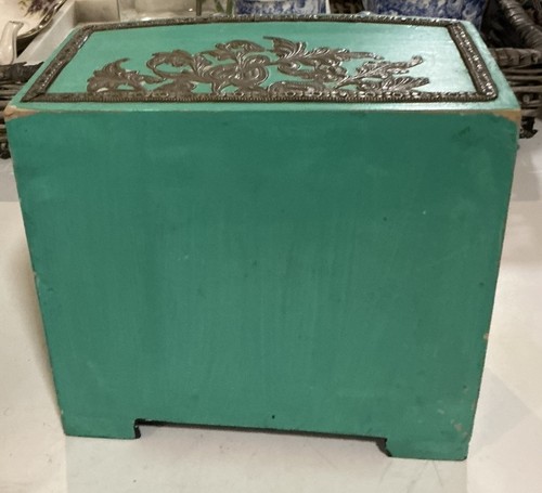 ISHKA WOODEN JEWELLERY/TRINKET BOX-TURQUOISE/GOLD METAL EMBOSSED-EUC ...