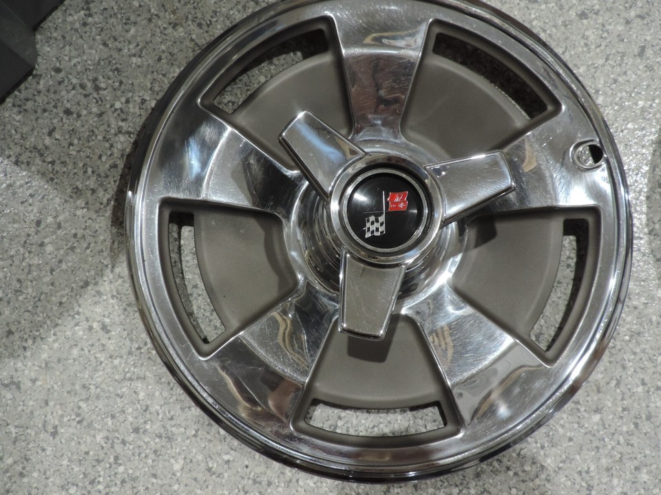 1966 C2 Corvette Hub Caps w/Spinners (4) Original GM | Genuine OEM ...