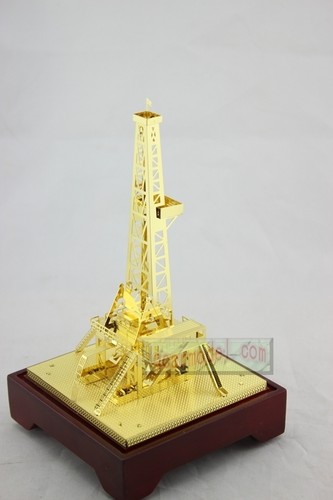 NEW Oilfield Oil Well Derrick Drill Rig Gold color Model Commemorative ...