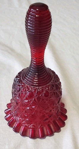 ☆Fenton Ruby Red Bell Daisy & Button Ribbed Handle Ruffle Edge Red ...