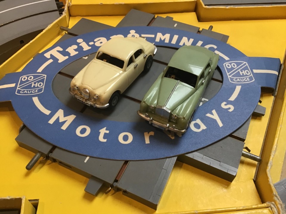 Triang Minic Motorways Boxed Set cars tested working motors | eBay UK
