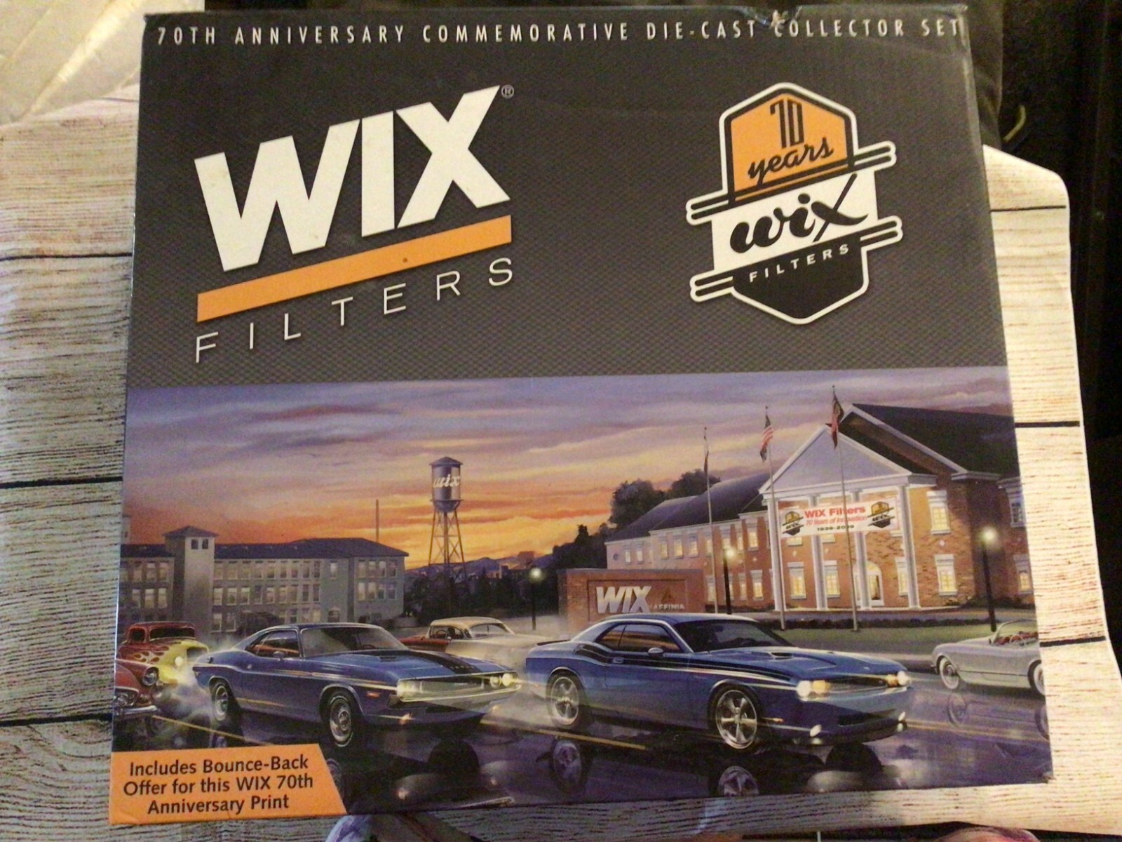 NIB Wix Filters 70th Anniversary Challenger R/T Die-Cast Collector Set ...