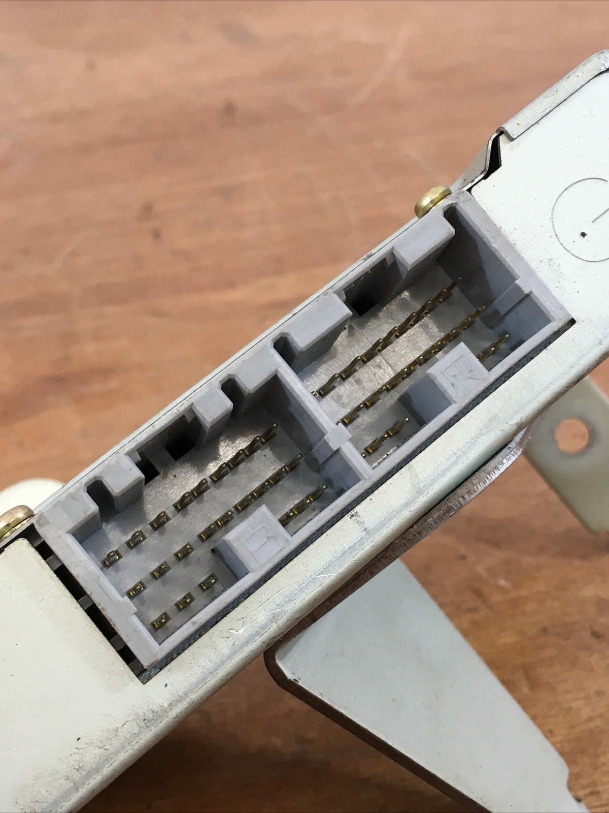 Automatic Transmission Shift Control Unit 3103685F00 For Nissan Silvia ...