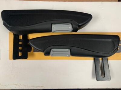 GRAMMER MAXIMO ARMREST KIT TRACTOR SEAT CASE MASSEY FERGUSON CLAAS ...