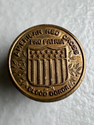 VINTAGE AMERICAN RED CROSS PRO PATRIA BLOOD DONOR Button | eBay