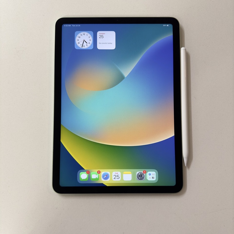 Apple iPad 4th Gen Bundle | Apple Pencil | Magic Keyboard & Keypad | Wi ...