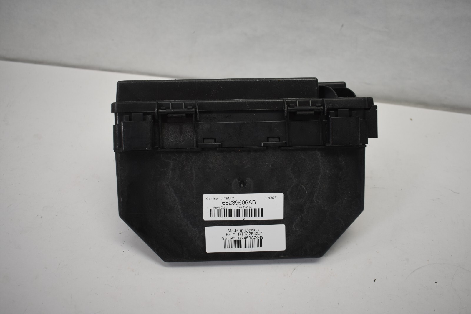 Continental TEMIC Integrated Control Module Relay Center Replacement ...