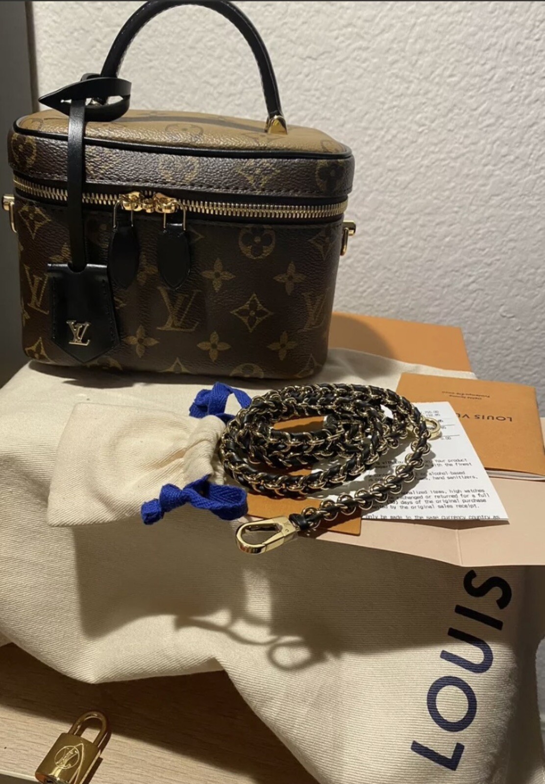 louis vuittons handbags 100% authentic - Gem