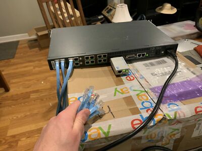 Cisco AS2511-RJ 16-Port Async Universal Access Terminal Server Router ...