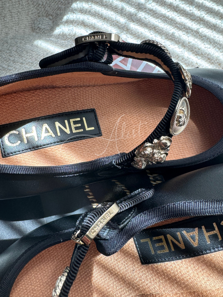 Chanel 24A Metiers D’art Black Leather Mary Jane Heels Gold Charms ...