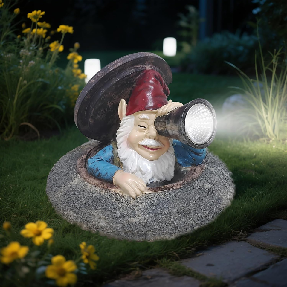 Garden Gnomes Statue ， Solar Garden Decor ， Dwarf Statue Hiding under a ...
