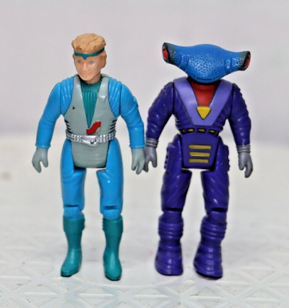 Llahd Adult + Hammerhead Dino Rider Pterodactyl & Triceratops Figures ...