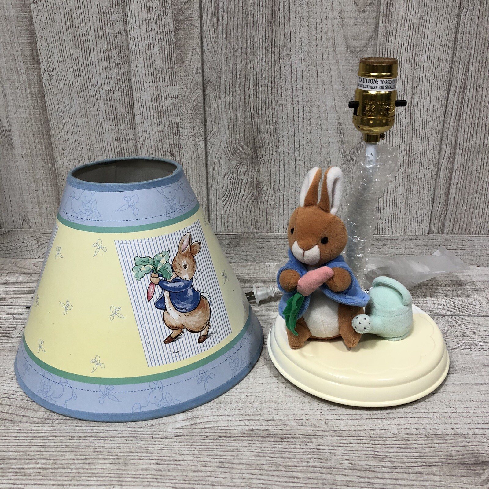 Peter Rabbit Lamp The World of Beatrix Potter Frederick Warne 2001 VTG ...