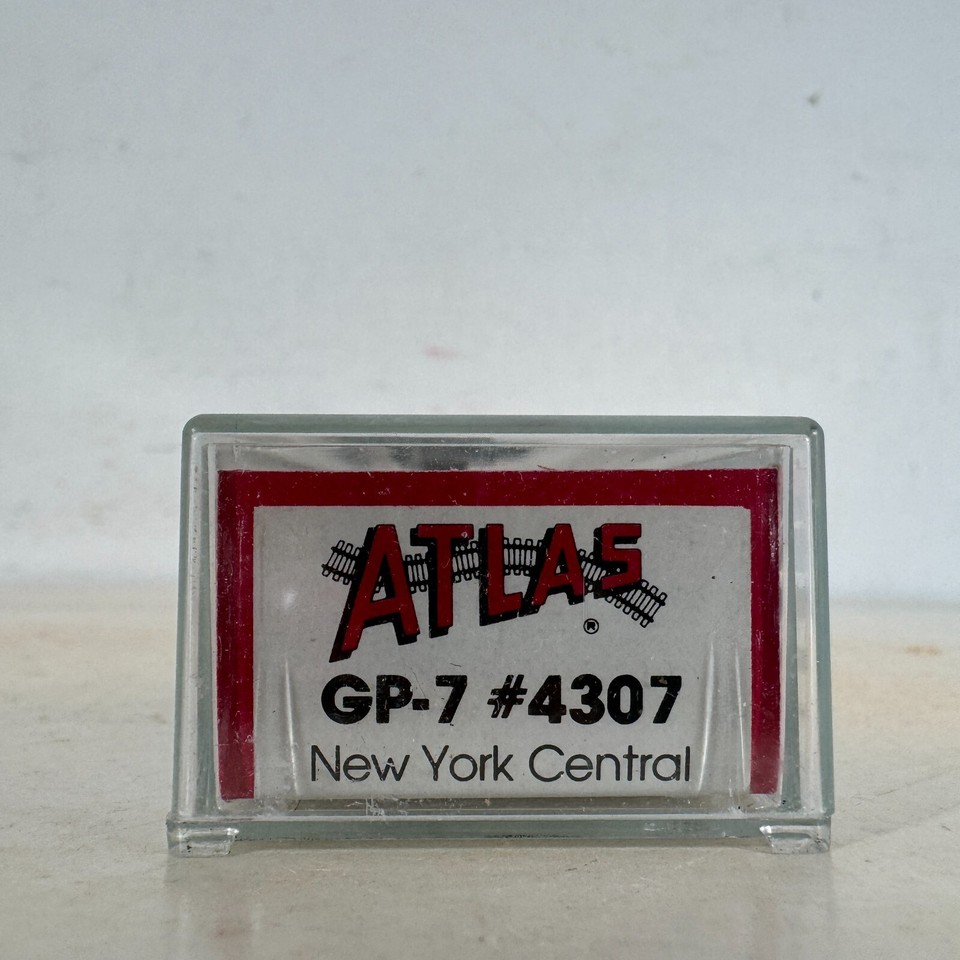 Atlas 4307 N Scale New York Central NYC 5601 GP-7 Diesel Engine ...