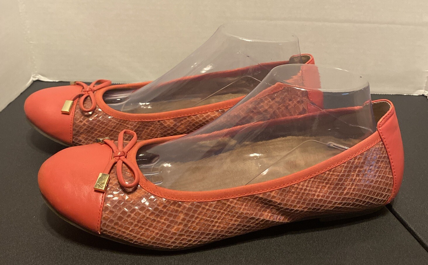 VIONIC Minna Ballet Flats Women’s Sz 10 Cap Toe Leather Comfort Slip On ...