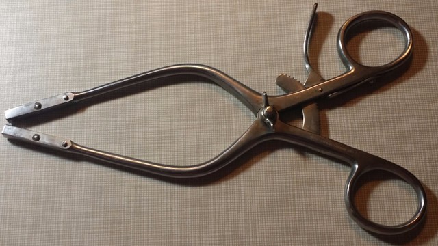 V. Mueller CH1030 Henly Retractor Set for sale online | eBay