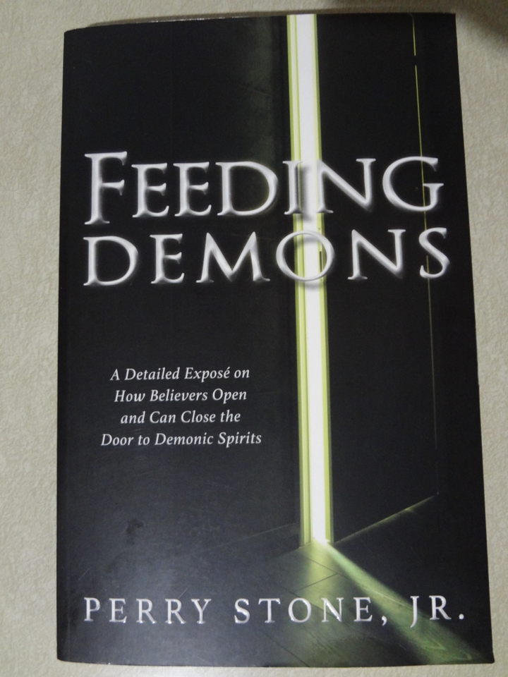 2 BOOKS BY PERRY STONE-UNUSUAL PROPHECIES BEING FULFILLED,FEEDING ...