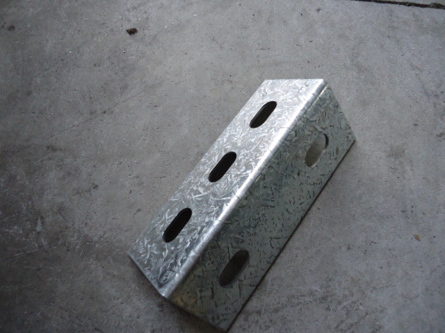 200 MM PURLIN ANGLE CONNECTOR GAL | eBay