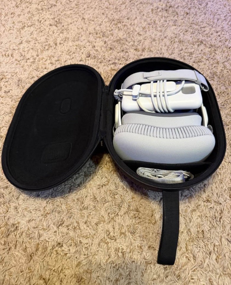 Apple Vision Pro – Lightly Used – Excellent Condition | eBay UK