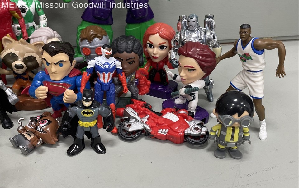 Superhero, Cartoon, Comic Mixed Brands Multicolor Plastic Action ...