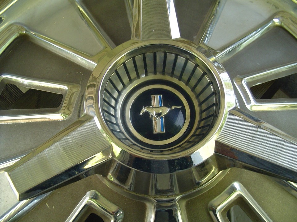 1966 66 FORD MUSTANG HUBCAPS WHEELCOVERS CENTER CAPS VINTAGE CLASSIC ...