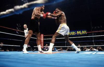 Marlon Starling Throws A Punch Against Lloyd Honeyghan OLD BOXING PHOTO ...