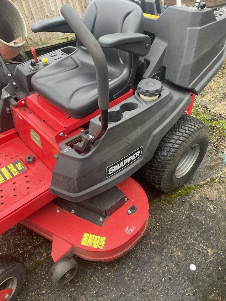 Petrol Self-Propelled Lawn Mower The ZTX 250 is the largest zero-turn mower | eBay UK