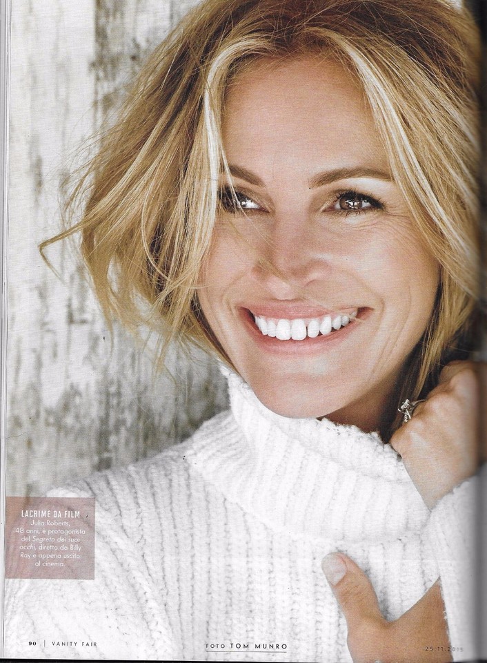 Vanity Fair Magazine Laura Pausini Julia Roberts Chris Hemsworth Bobo ...