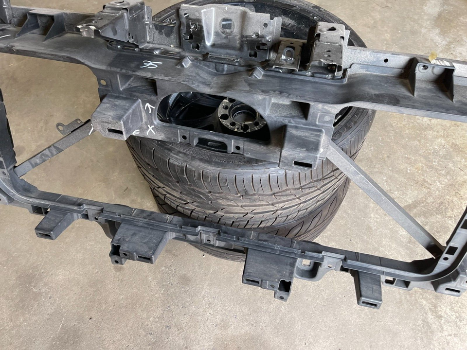 2014-2019 GMC Sierra Radiator Core Support | 84265518 | OE | Chevrolet