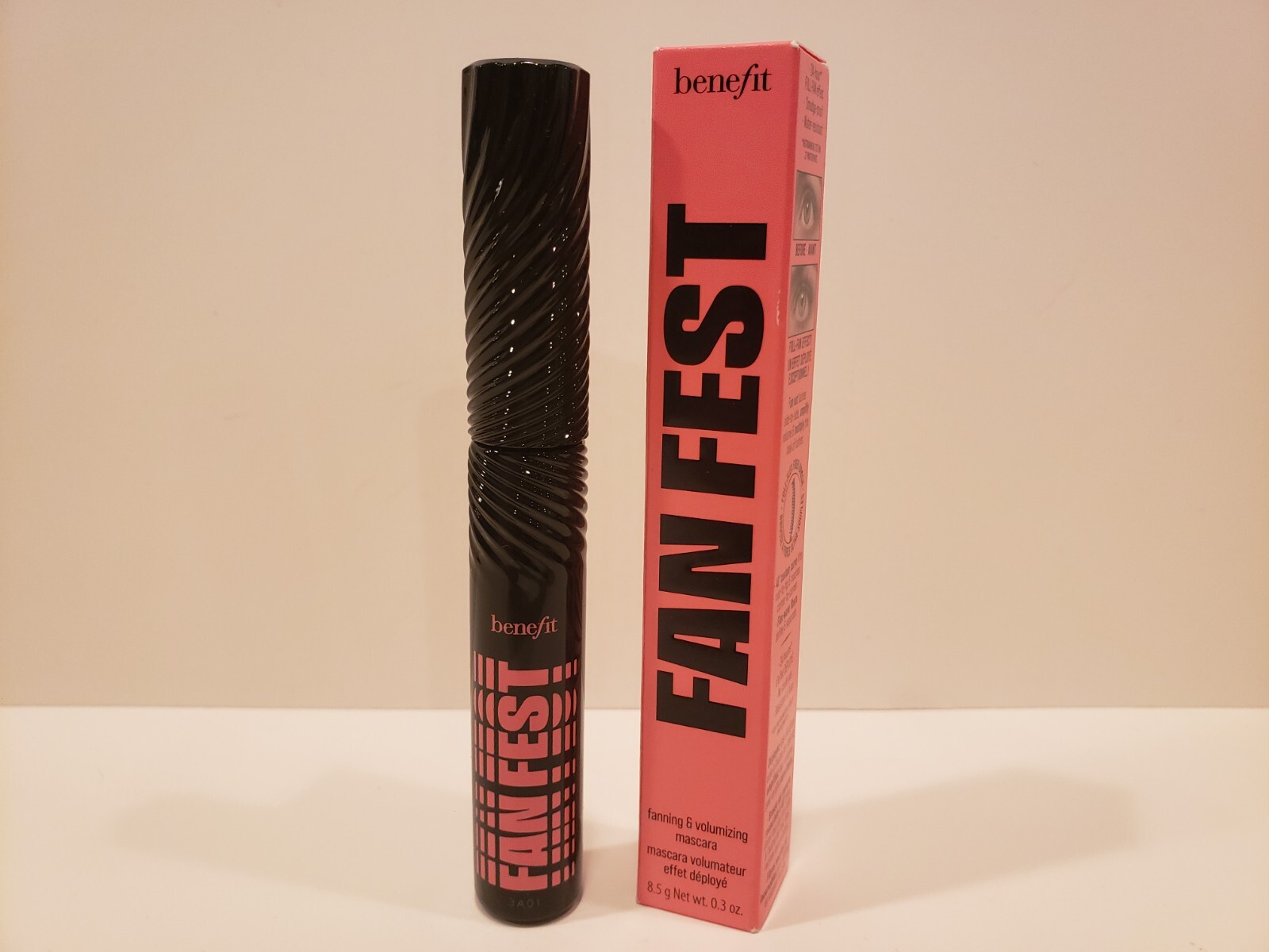 Benefit ~ Fan Fest Fanning & Volumizing Mascara ~ Hyper Black~0.3oz~NIB ...