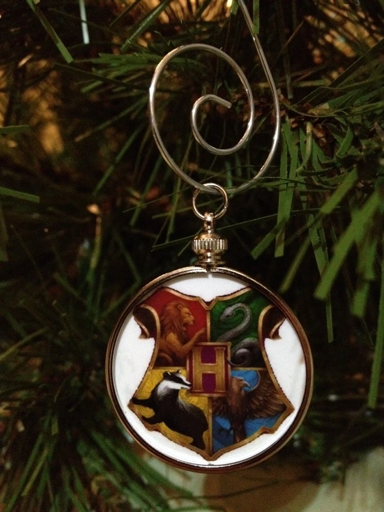 Decoding the Hogwarts Crest: A Pottermore Journey