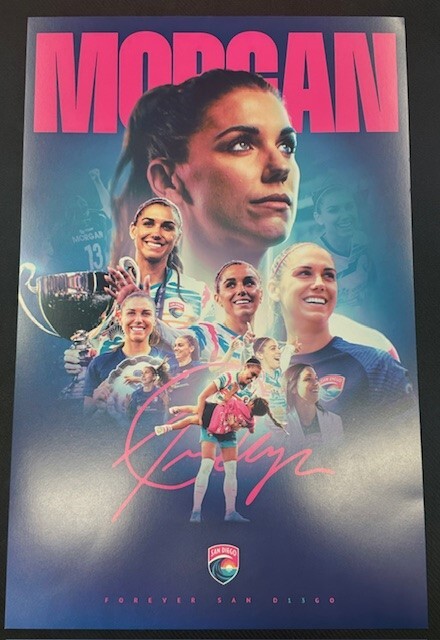 Alex Morgan Shooting Poster Alex Morgan Hoodie 2025