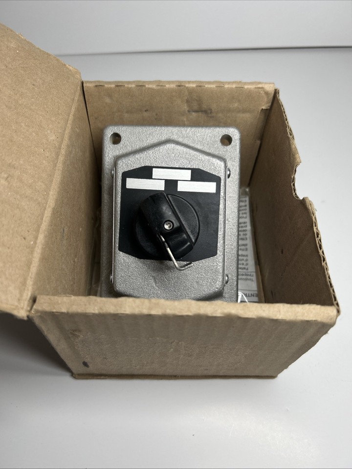 New Eaton DSD923 SA Explosion Proof Front Operated Selector Switch ...