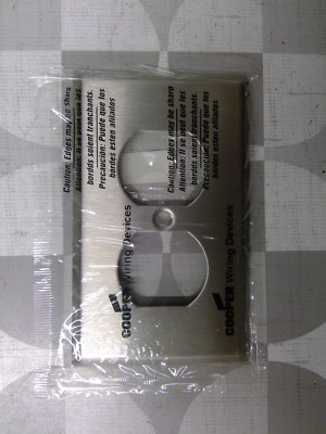 Cooper 93101 304SS Single Duplex Recep Stainless Steel Wallplate *Free ...