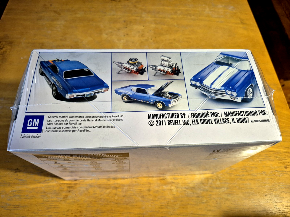 2011 REVELL Model STREETBURNER '70 CHEVELLE 3 'N 1 Kit #85-2715 | eBay