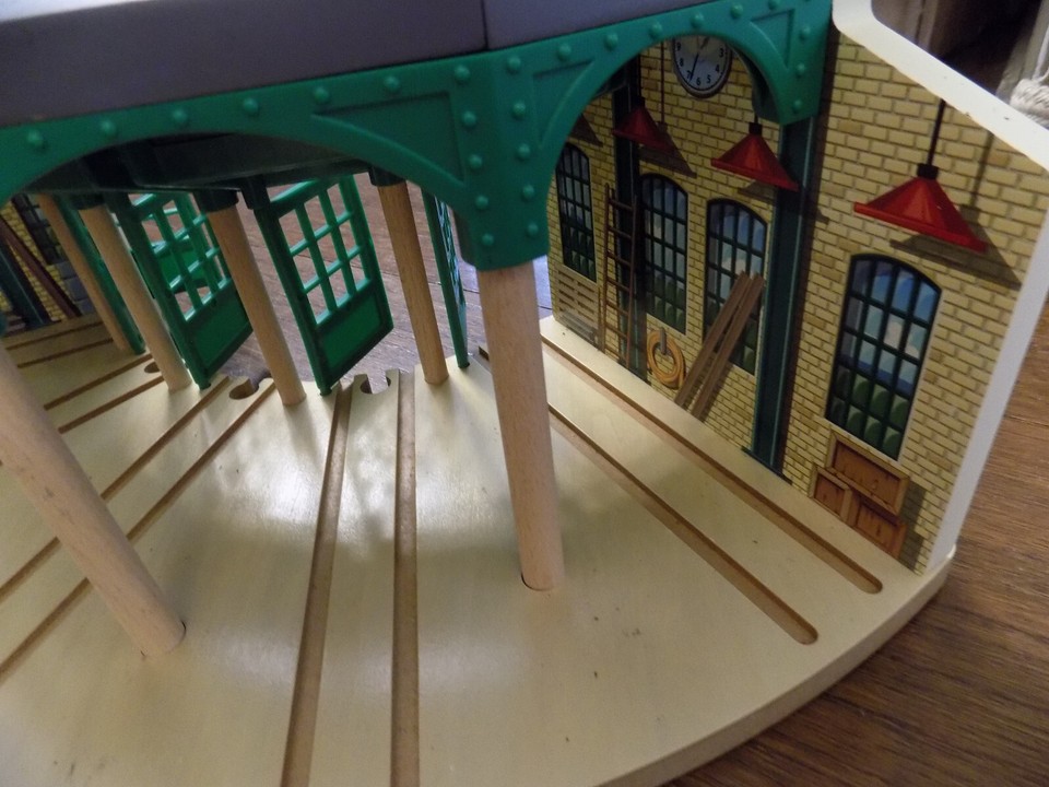 Lot Thomas The Train Wooden Railway Tidmouth Sheds Roundhouse ...