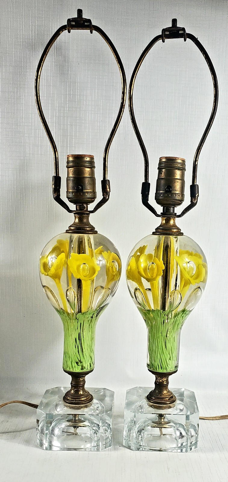 Art Glass Lamps 19-1/2” St Clair pear shape VTG floral paperweight ...