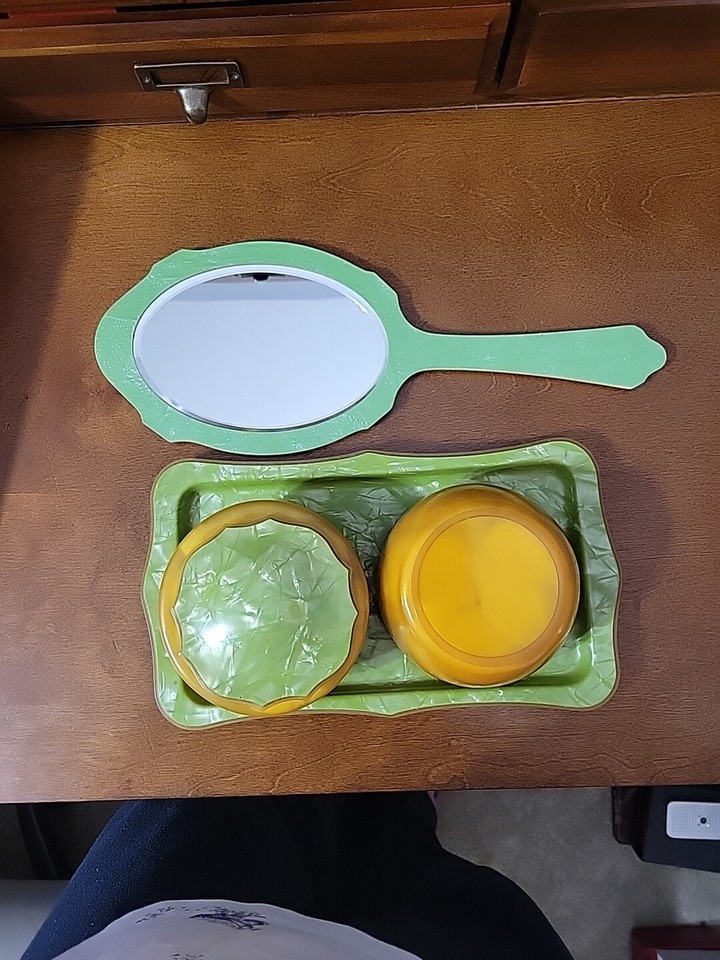 Antique Vintage Bakelite Celluloid Green Art Deco Vanity Dresser Set 7 ...