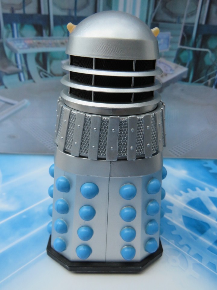 DOCTOR WHO FIGURE *DALEK with BABY MUTANT CARRYING DEVICE* POWER OF THE ...