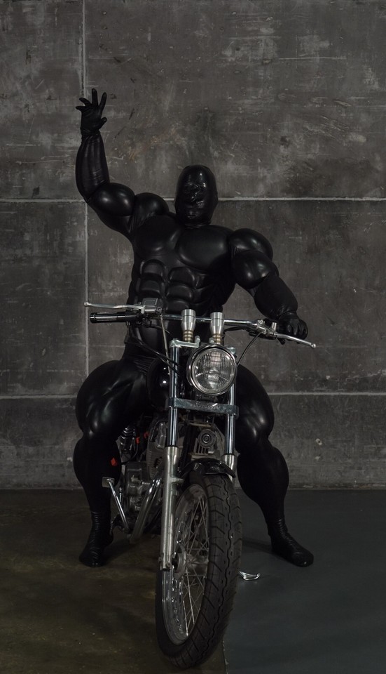 MUSCLE SUIT BLACK / COSPLAY / HALLOWEEN / venom, spider man, batman ...